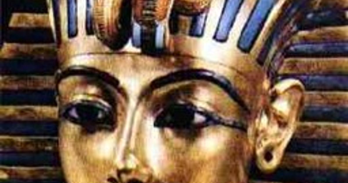 TUTANKHAMON MORI' CADENDO DAL COCCHIO TUTANKHAMON MORI' CADENDO DAL COCCHIO