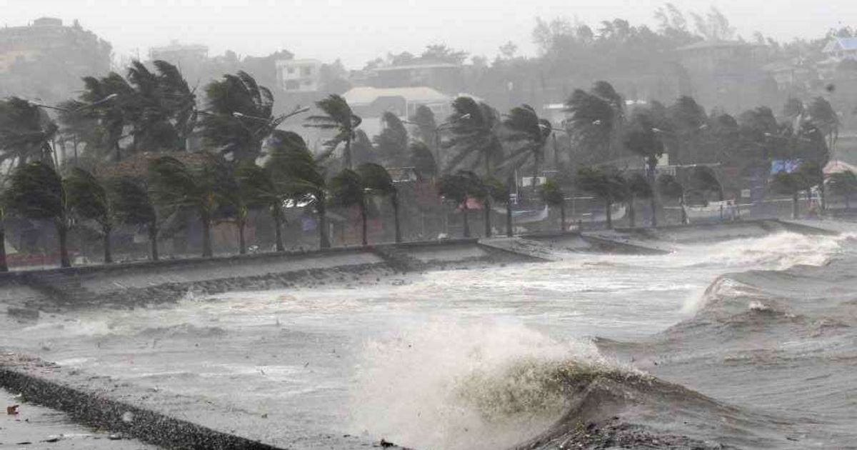 Filippine: un milione di sfollati per ciclone Hagupit - Video - Foto