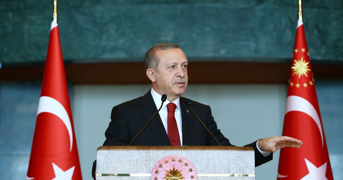 Turchia, dichiarato stato d'emergenza per 3 mesi