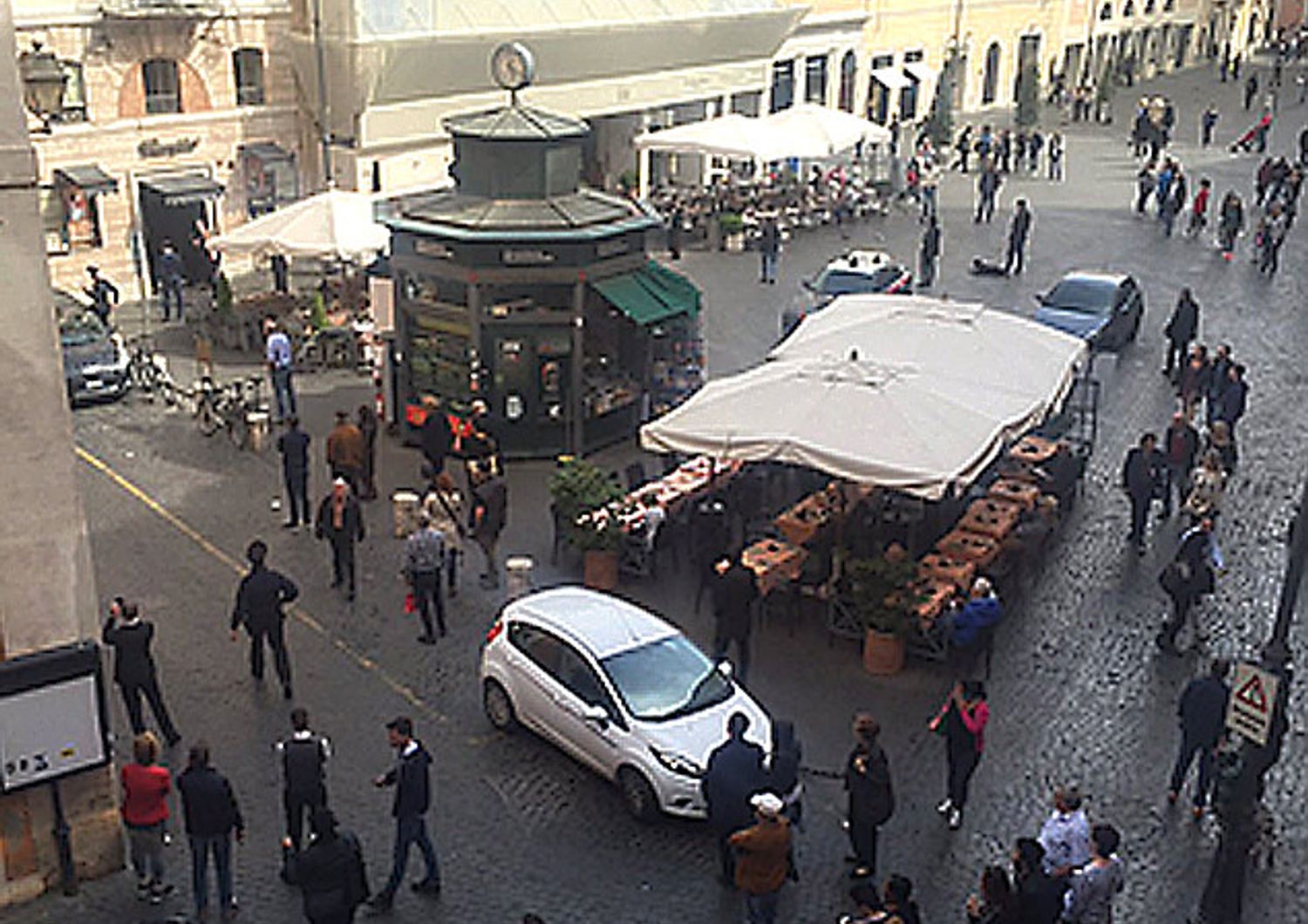 Esplosione in bar Ciampini a Roma, muore un dipendente