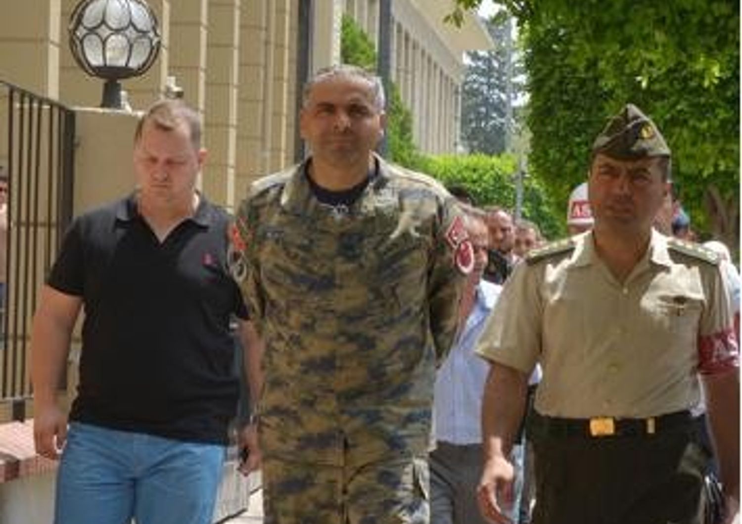 Arrestato generale turco della base di Incirlik, utilizzata da Usa