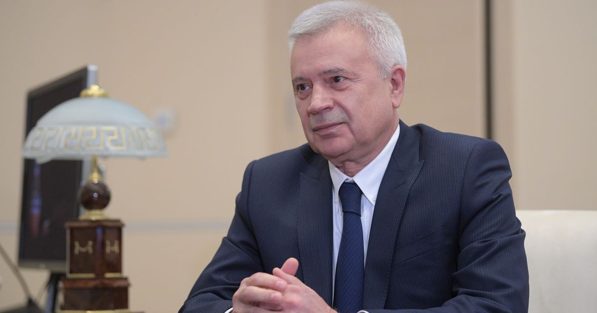 Petrolio: Lukoil, in molti interessati a Isab Priolo