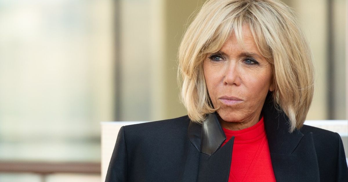 Covid: Brigitte Macron positiva durante Feste ma ora guarita