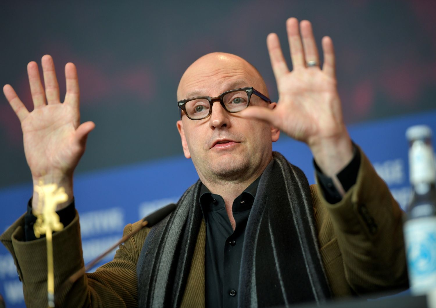 Giri con l'iPhone, distribuisci con Netflix. Il cinema secondo Steven ...