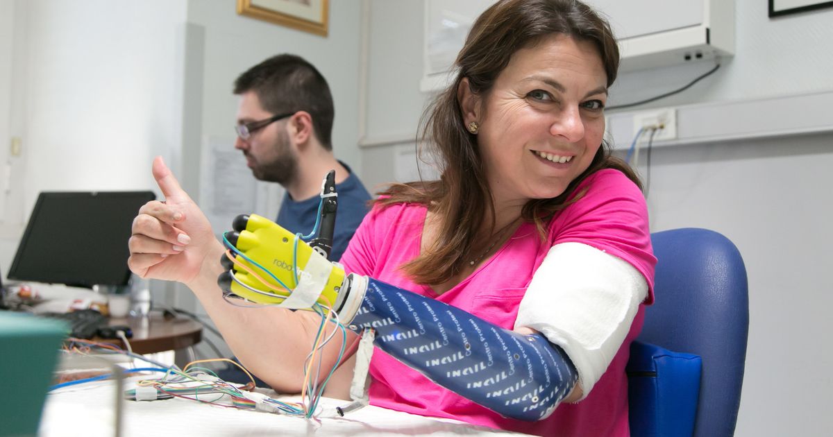 Due nuove mani bioniche sempre più forti e umane (made in Italy)