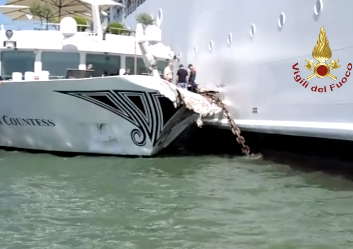 L'incidente di Venezia accelera lo stop alle grandi navi in Laguna