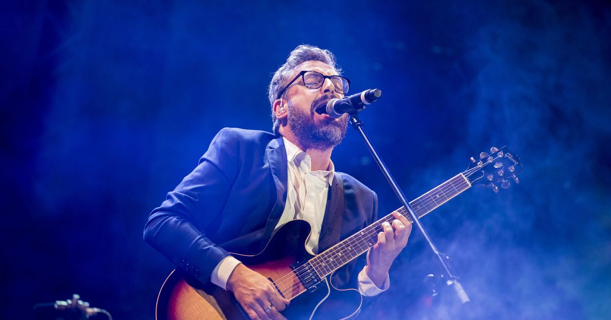 Chi è diventato (o rimasto) Dario Brunori dieci anni dopo il 'Vol.1'