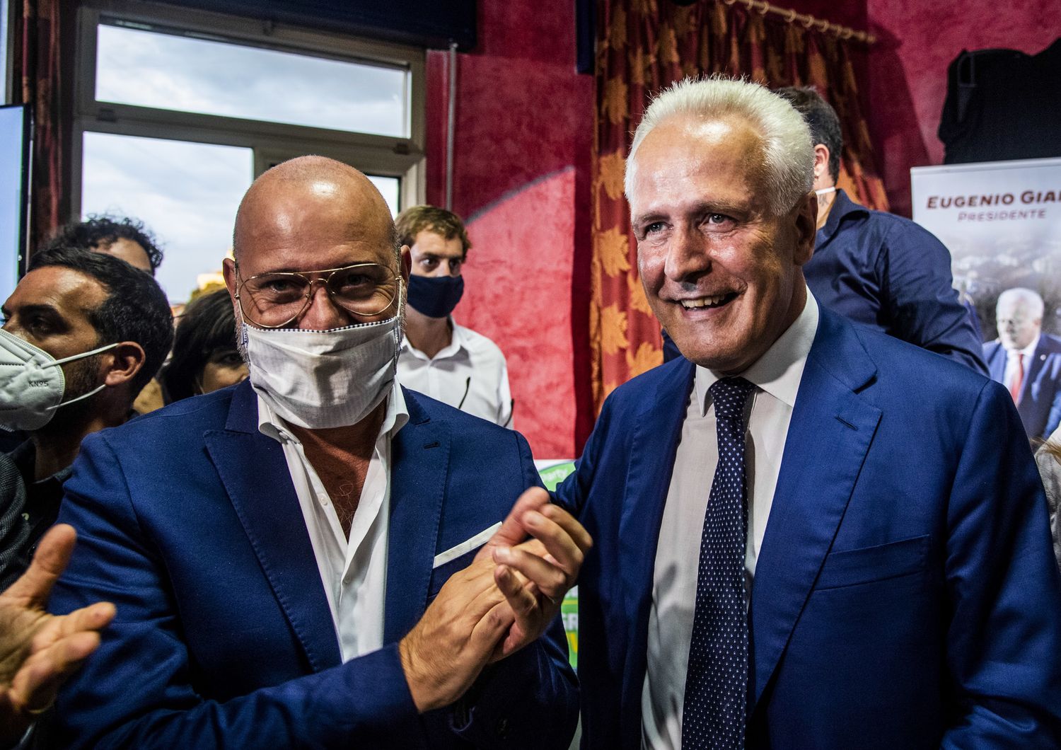 Bonaccini e Giani chiedono un "cambio di passo" sui vaccini