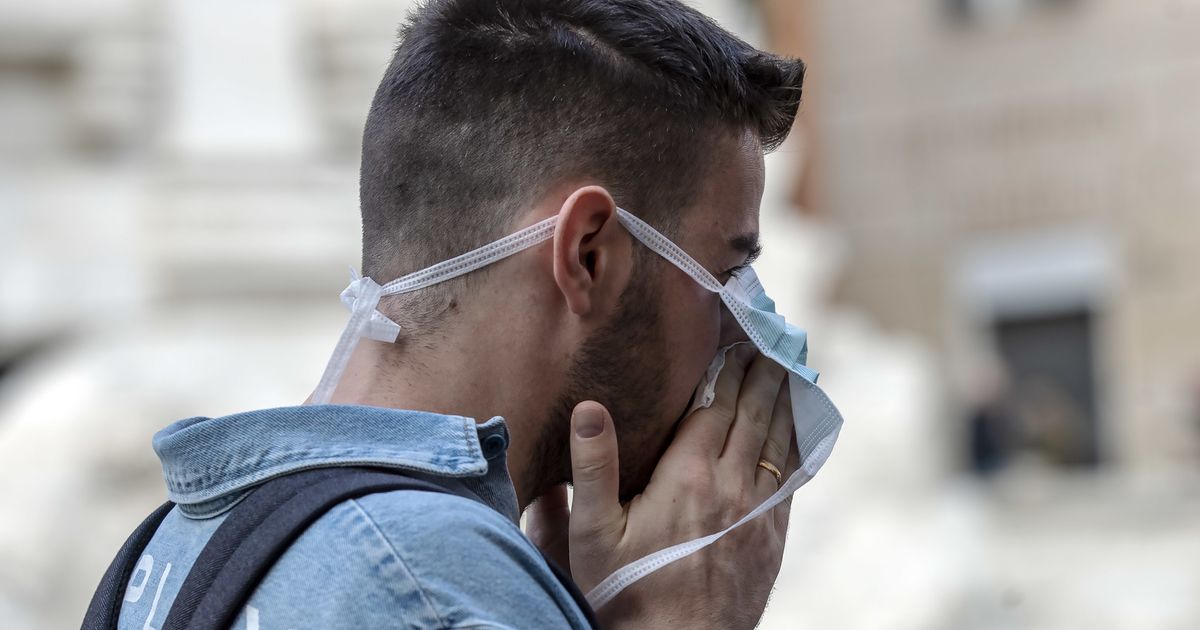 L'Italia verso il lento ritorno alla normalità. Resta il nodo green pass