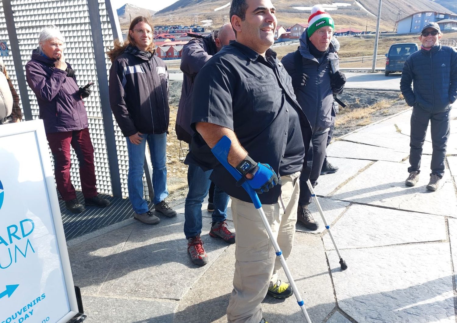 La passeggiata di Michael Haddad per ridare una speranza al mondo