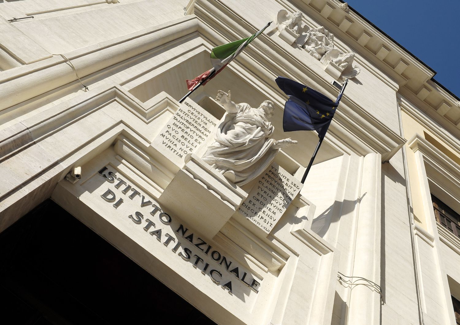 L'Italia riparte e progetta il futuro ma pesano le incertezze. La ...