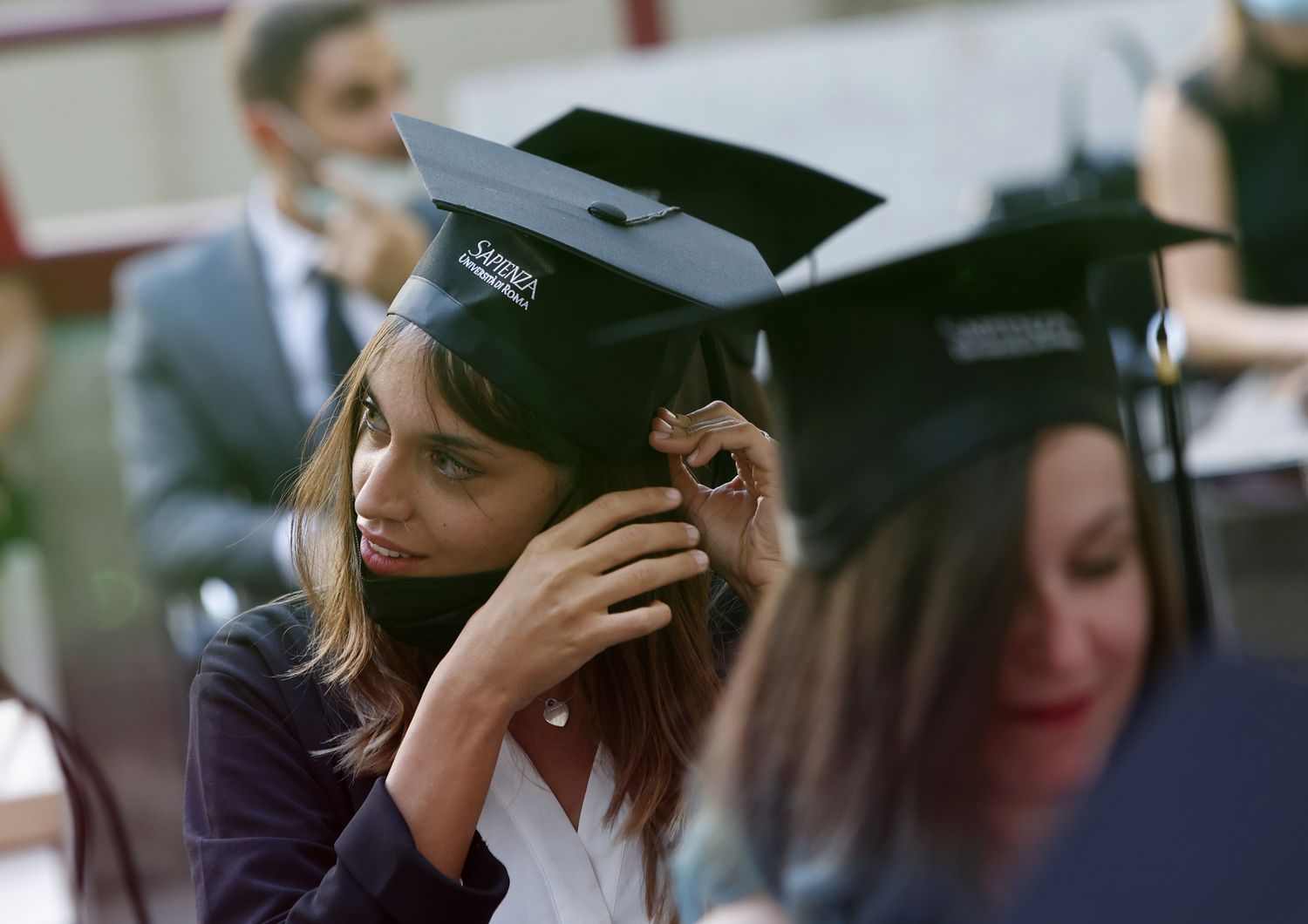 Cresce il numero dei giovani laureati in Italia ma obiettivi Ue ancora ...
