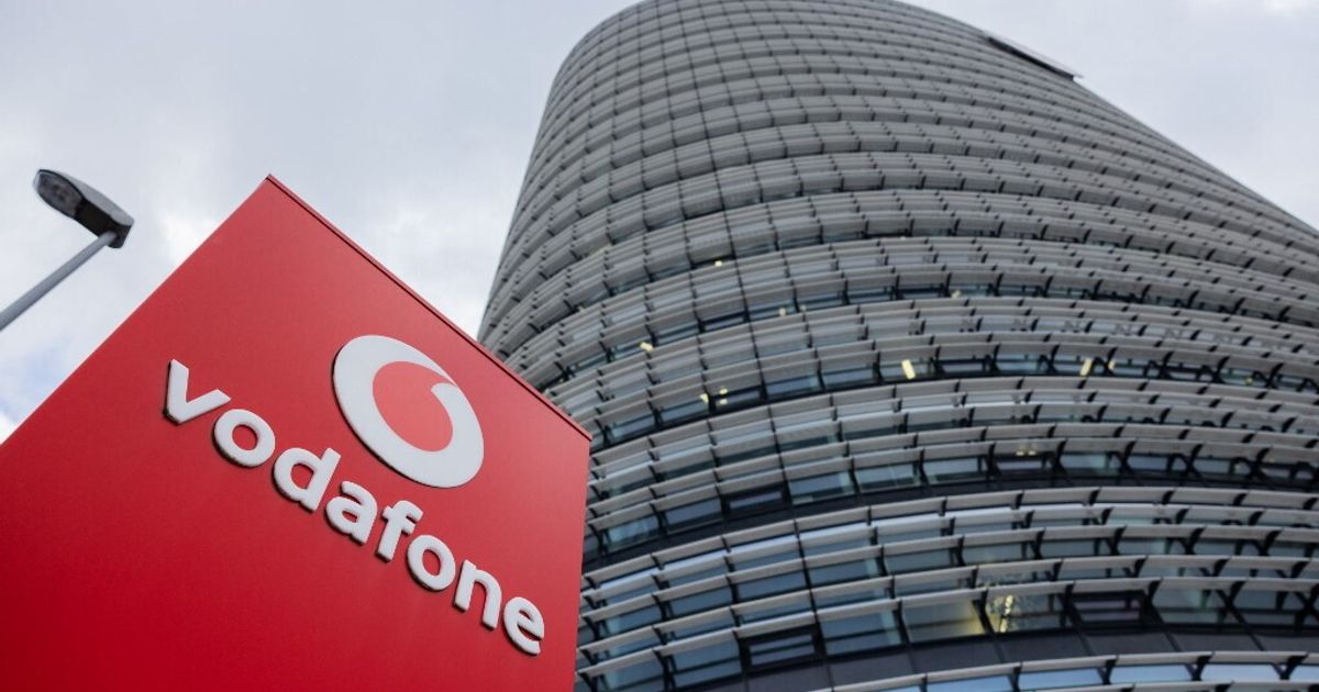 Vodafone down, difficoltà nella rete mobile anche per i partner di Ho e Poste Mobile