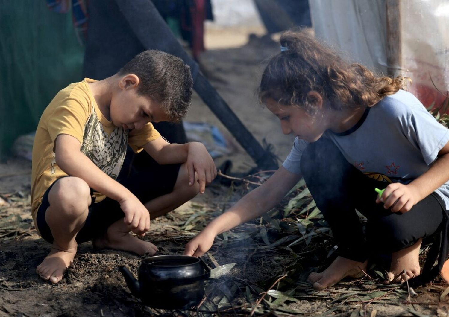 A Gaza i bambini muoiono per fame e disidratazione
