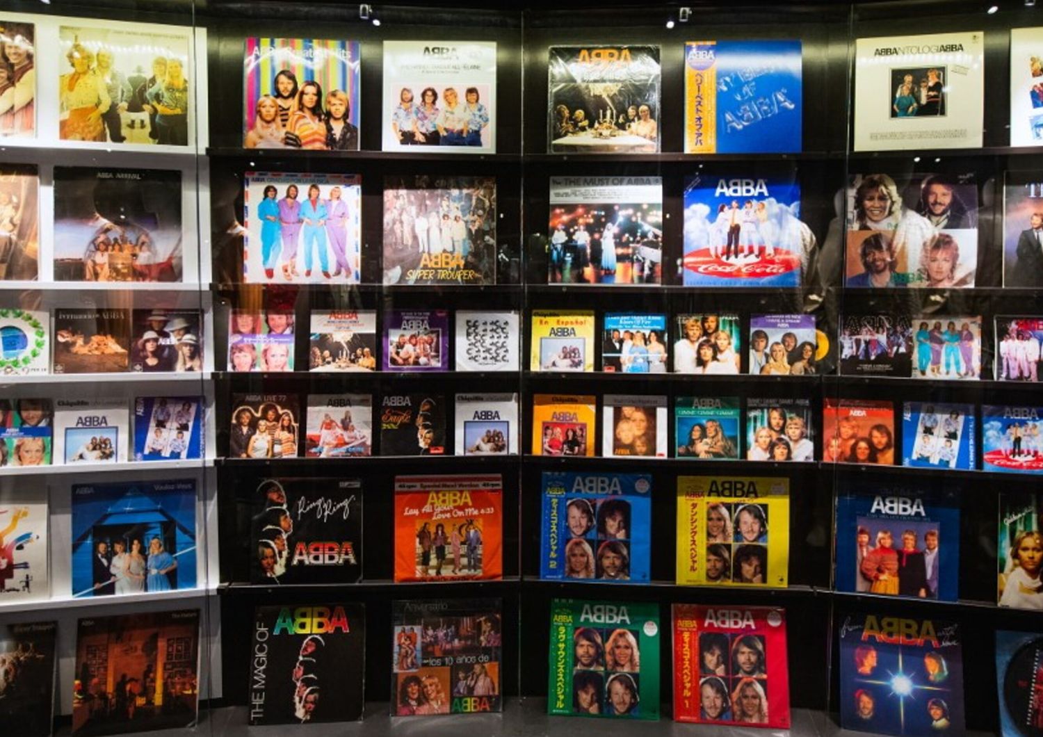 Gli ABBA ripubblicano ‘Waterloo’, 50 anni dopo la vittoria all'Eurovision