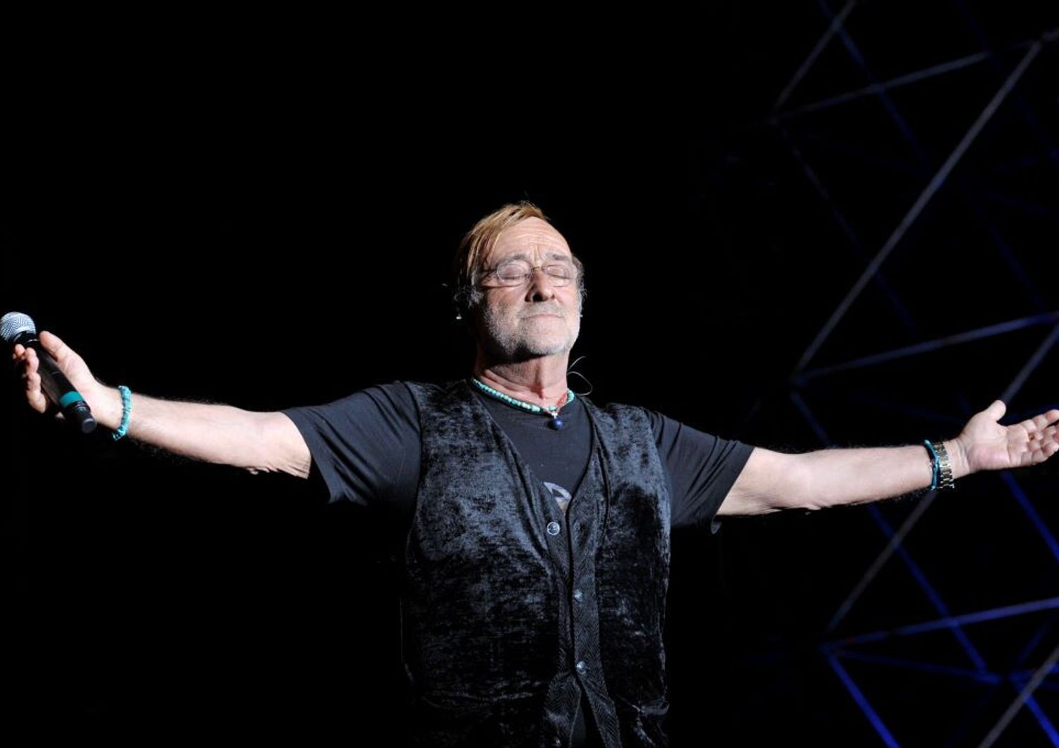 Il 4 marzo del 1943 nasceva Lucio Dalla