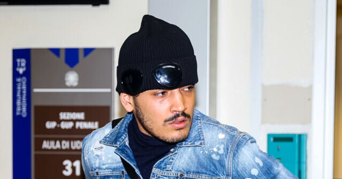 Viola i domiciliari e si schianta con l'auto, Simba La Rue torna in carcere