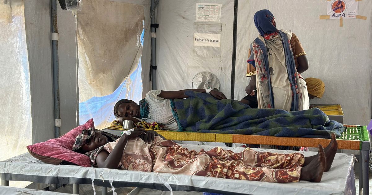 La polizia dispone le misure contro il colera in Nigeria